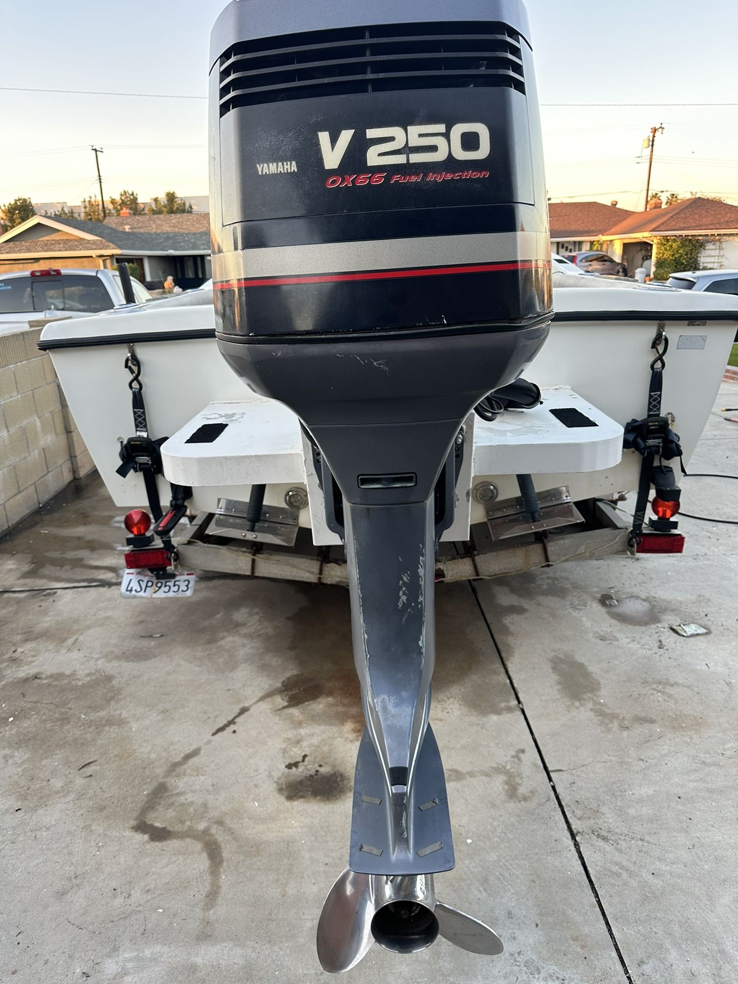 1987 Center Console Larson - 22ft Boat for Sale in Buena Park, CA - OfferUp