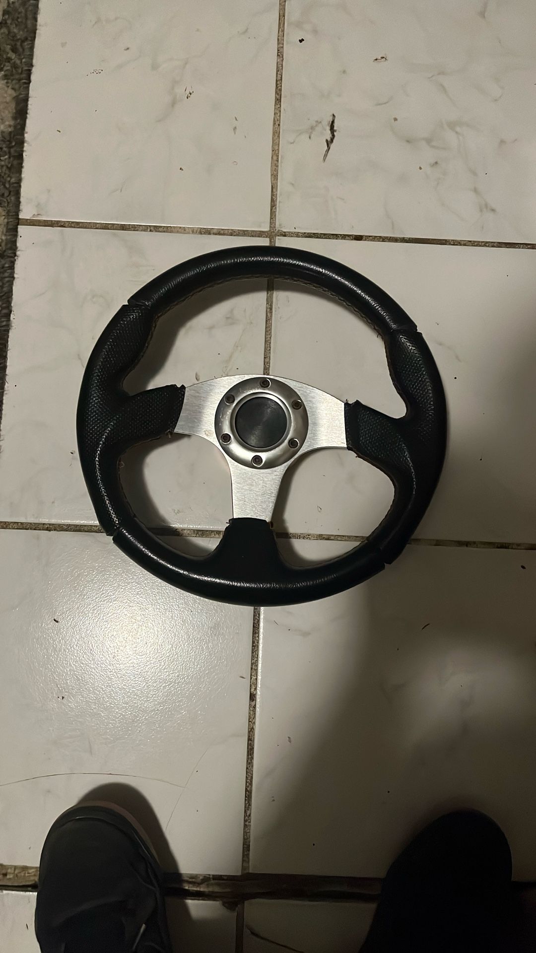 Why u put that it’s sold now they think it’s not available - OfferUp