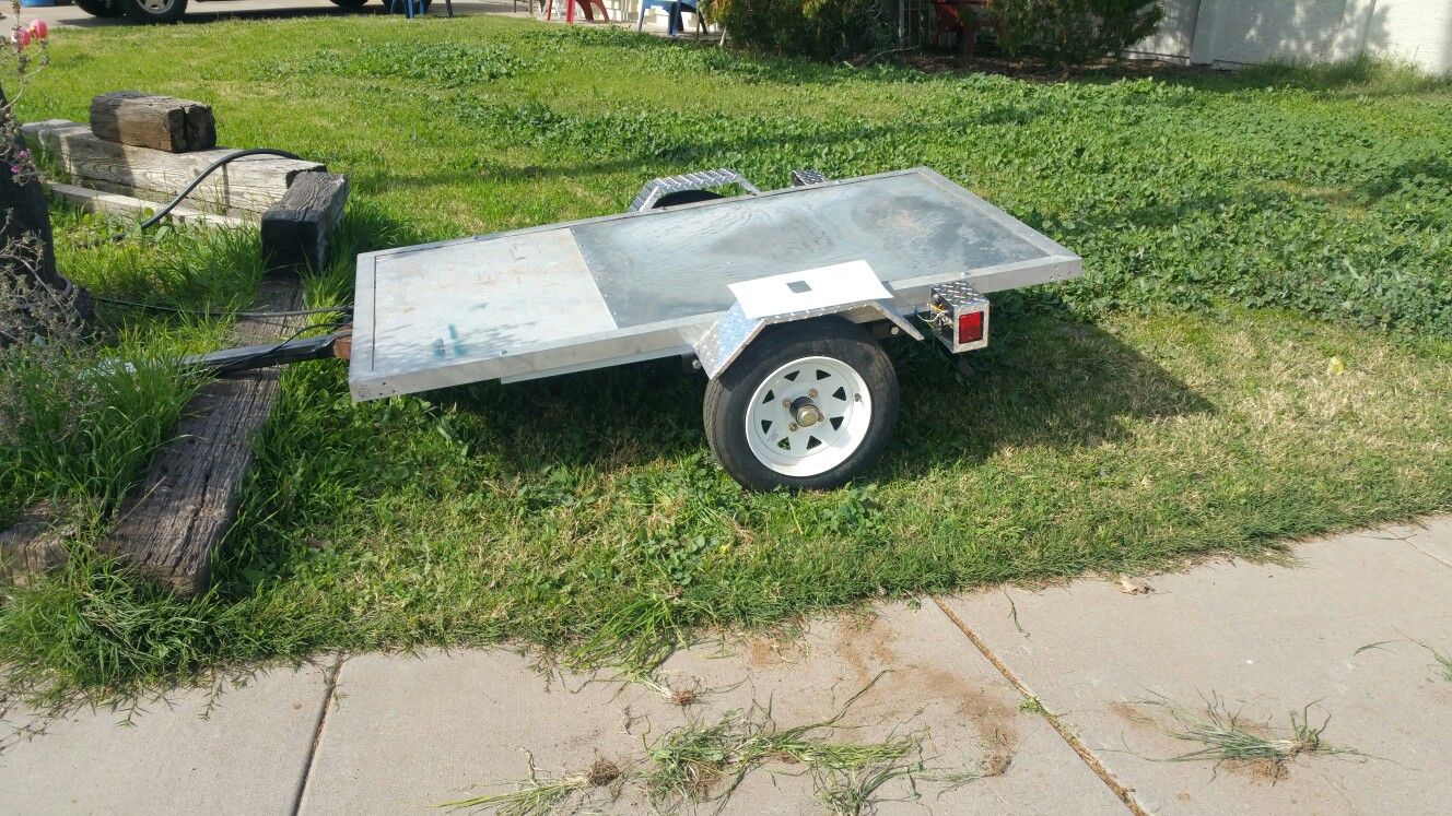 Small aluminum trailer for Sale in Chandler, AZ - OfferUp