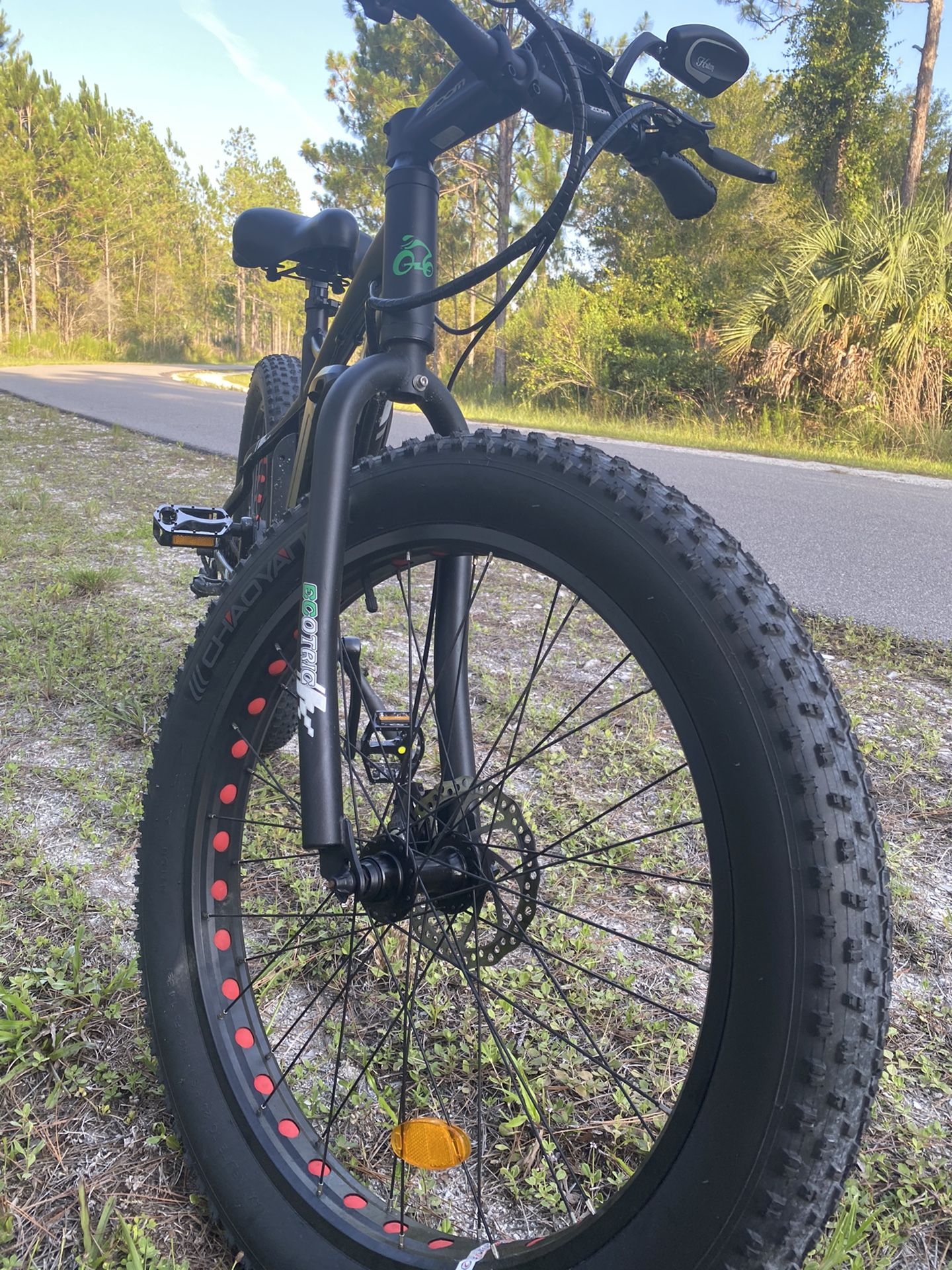 Like new electric bike 25+ MPH for Sale in Brandon, FL - OfferUp