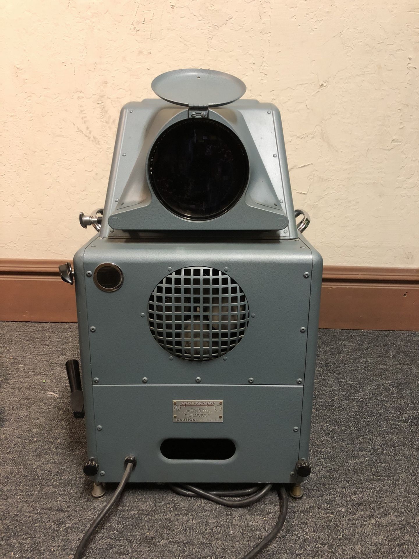 Opaque Projector Discount