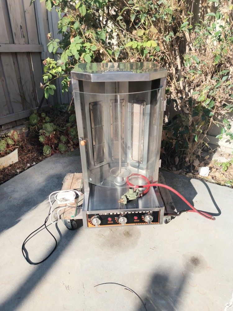 Gas and Electric Vertical Broiler 65lbs Capacity. $600 for Sale in ...