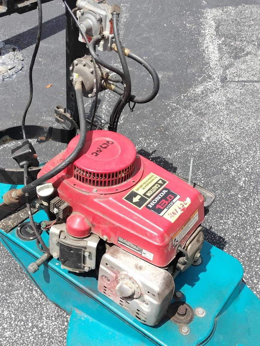 Honda Propane Burnisher