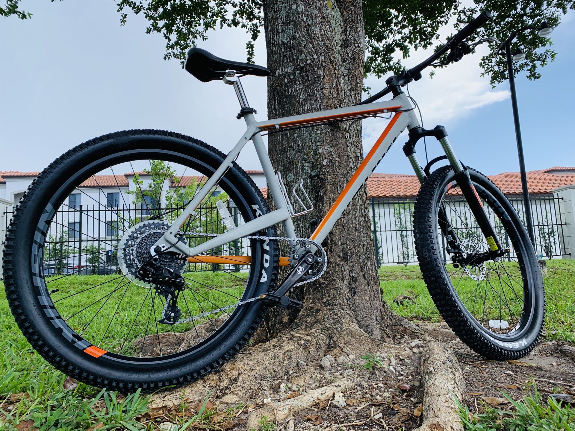 Nishiki Men's Colorado Comp 1X 27.5+ Mountain Bike for Sale in Miami ...