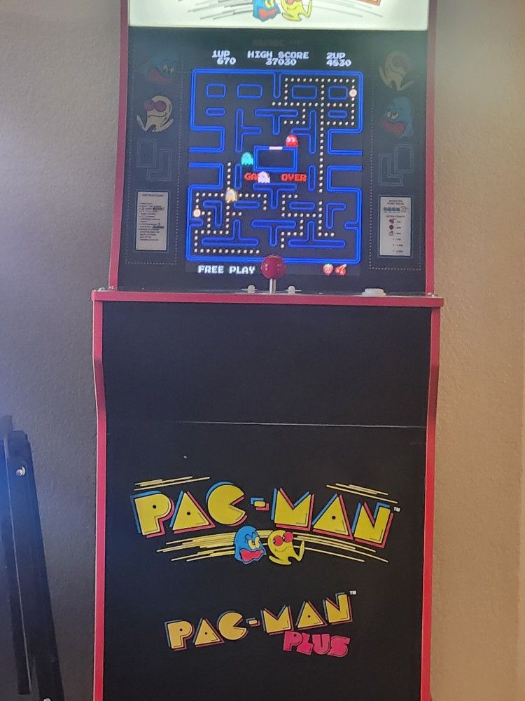 Stand Up PAC-MAN MACHINE for Sale in Grand Terrace, CA - OfferUp