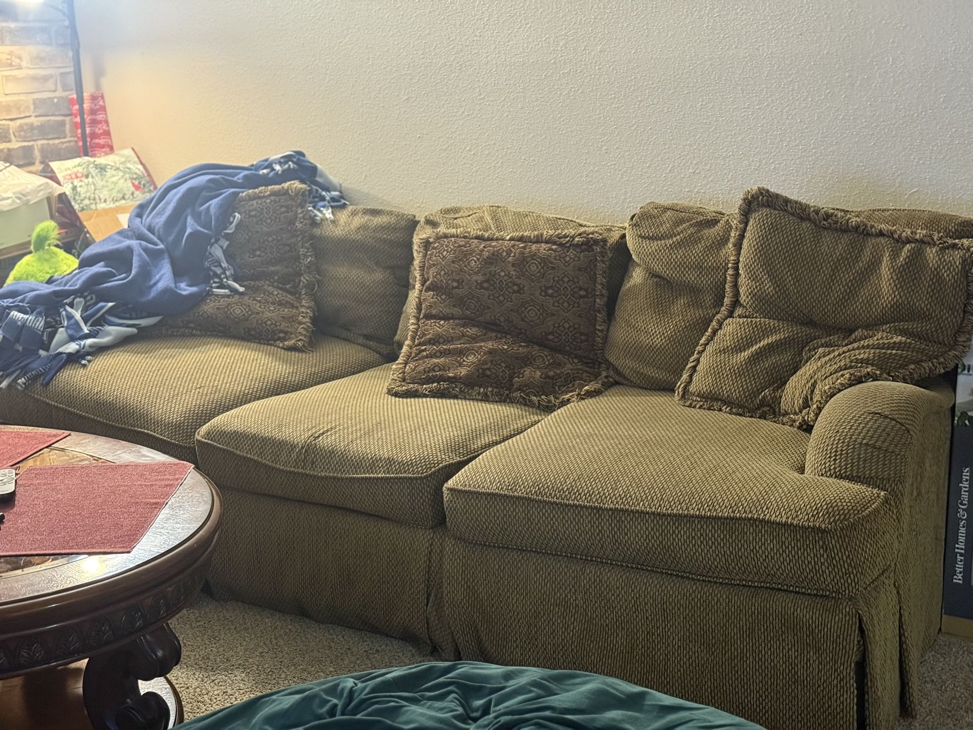 Couch for Sale in San Antonio, TX - OfferUp