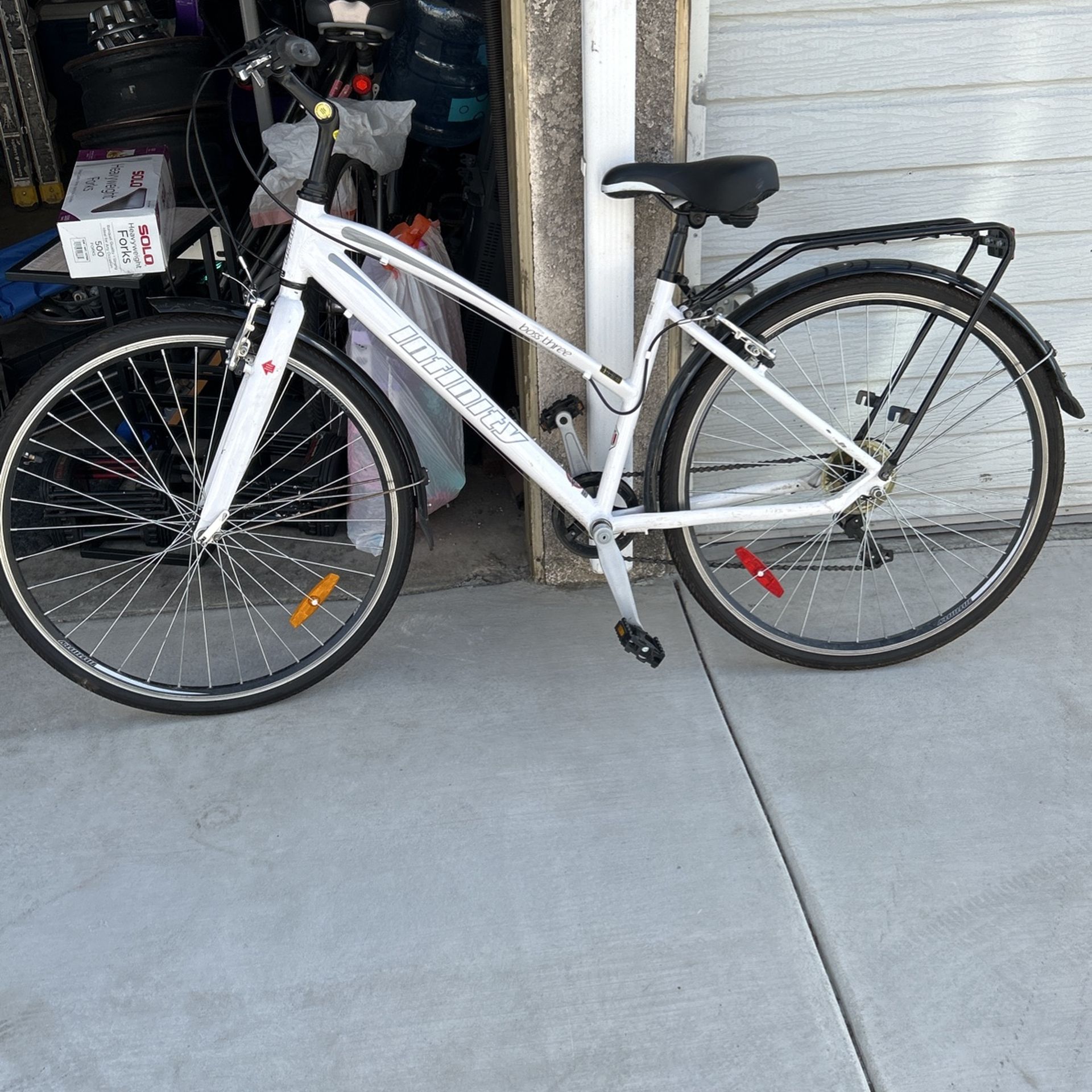 Infinity Boss Three for Sale in Rossmoor, CA - OfferUp