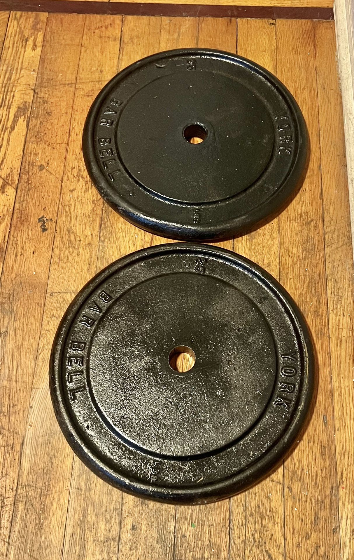 2 X 25 Pound Weight Lifting Plates..Total 50 Pounds for Sale in Queens ...