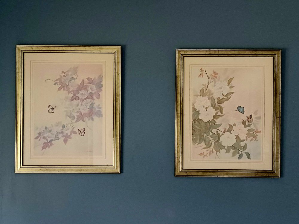 Pair of signed T C Chiu Tan Chun paintings of butterflies/flowers, in ...