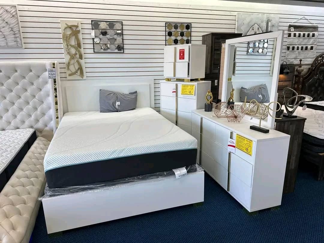 SET DE CUARTO ECONÓMICO for Sale in Miami, FL - OfferUp
