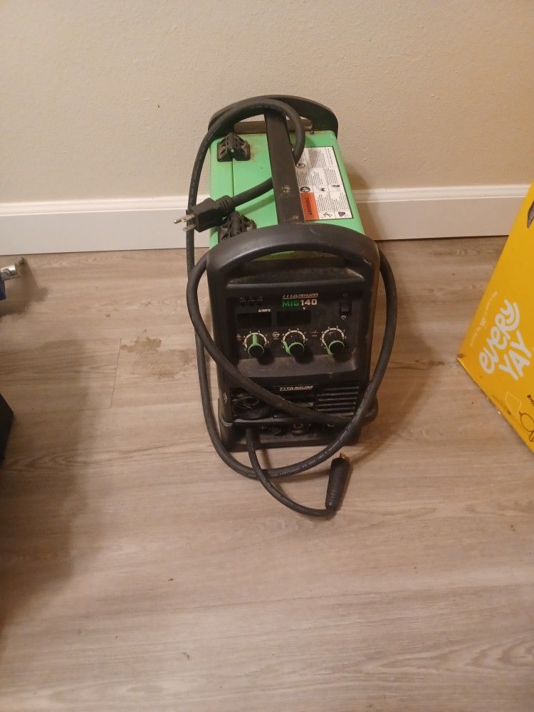 Titanium MIG 140 for Sale in Riverside, CA - OfferUp