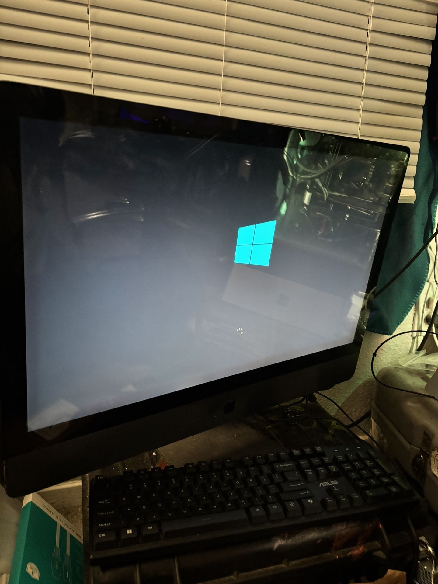 iMac 27” Running Windows 10 for Sale in Webster, TX - OfferUp