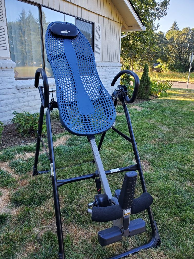 Teeter Hang Ups Inversion Table EP-850 for Sale in Vancouver, WA - OfferUp