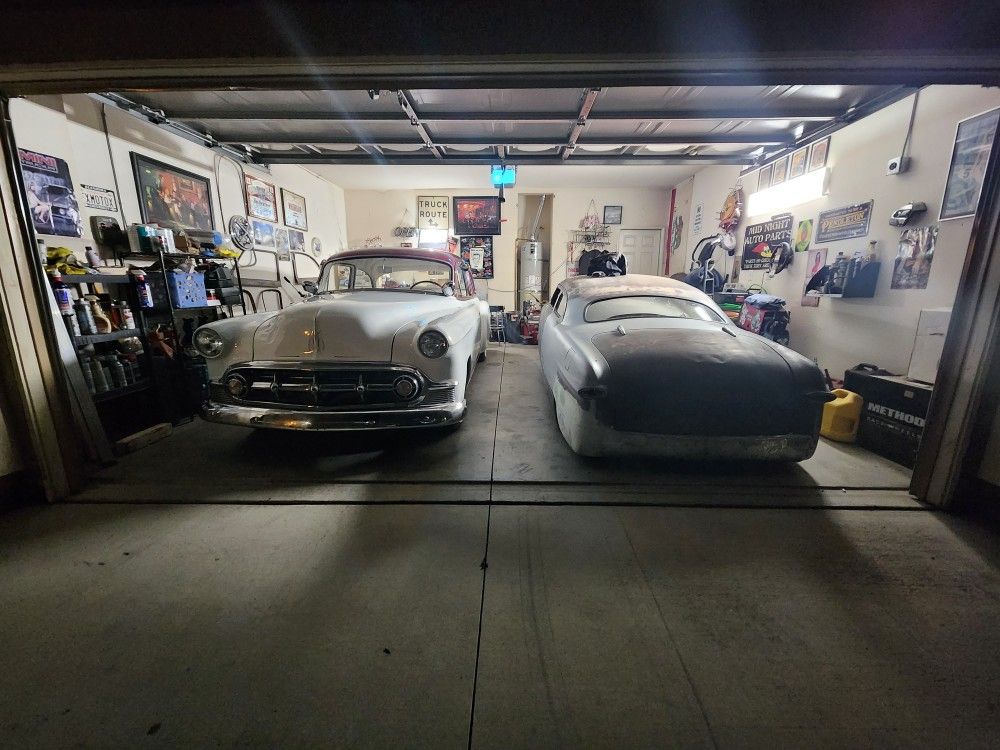 50 Ford Shoebox Chopped & Bagged for Sale in Upland, CA - OfferUp