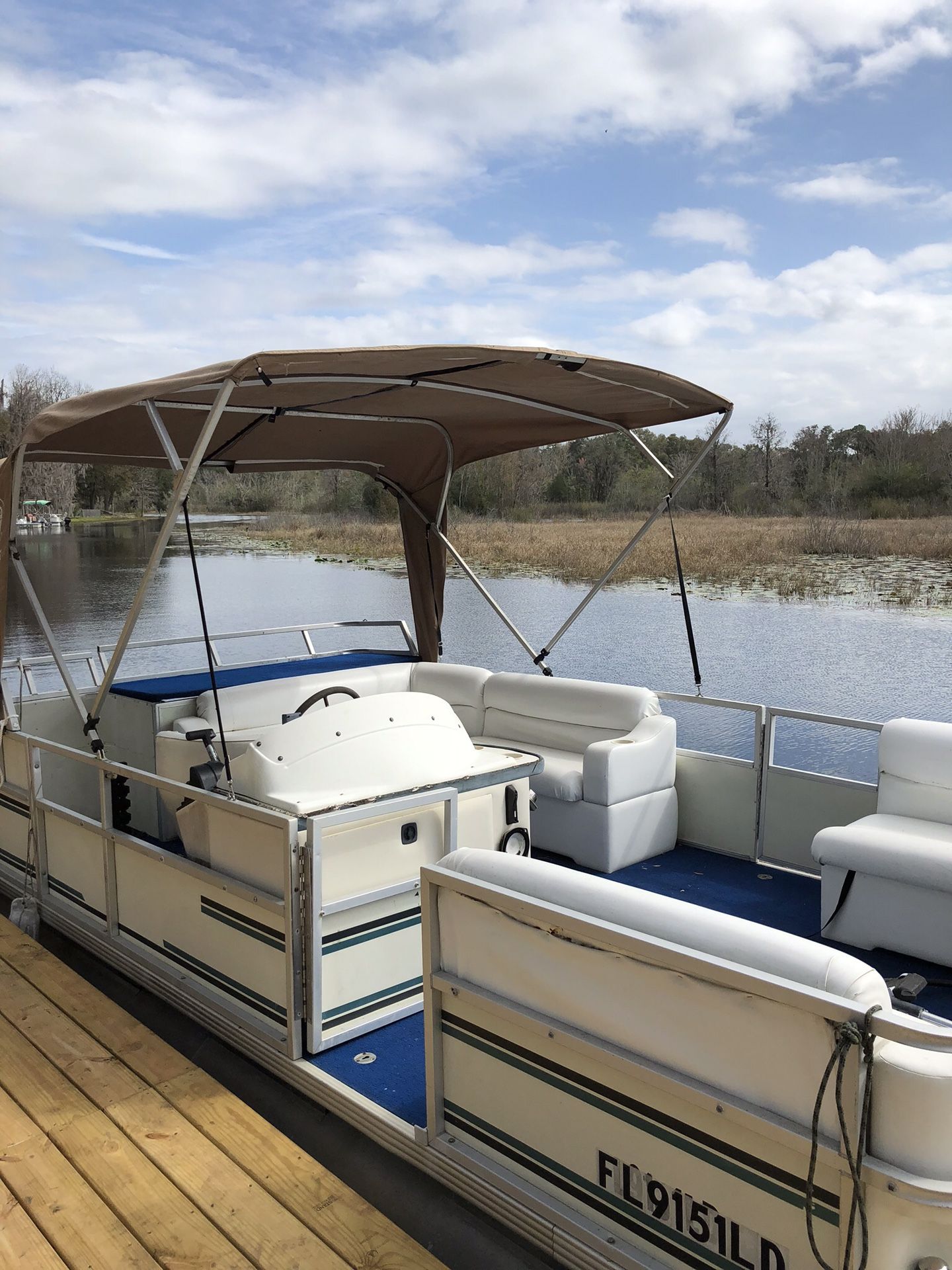 1999 18 ft pontoon for Sale in Citrus Hills, FL - OfferUp