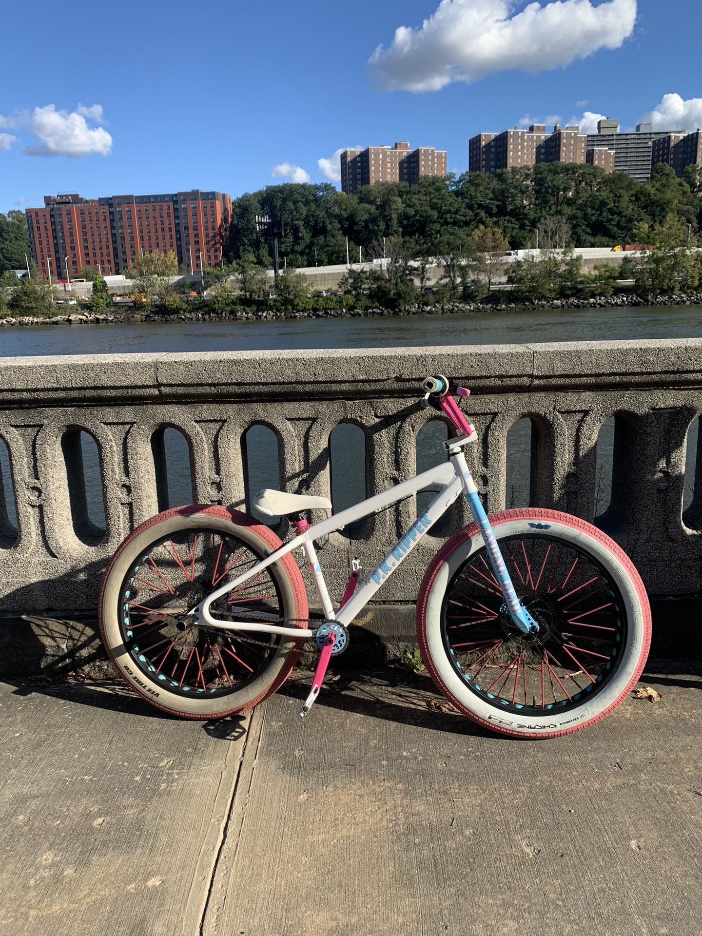 Miami Fat Ripper 2023 26 Inch for Sale in Queens, NY - OfferUp