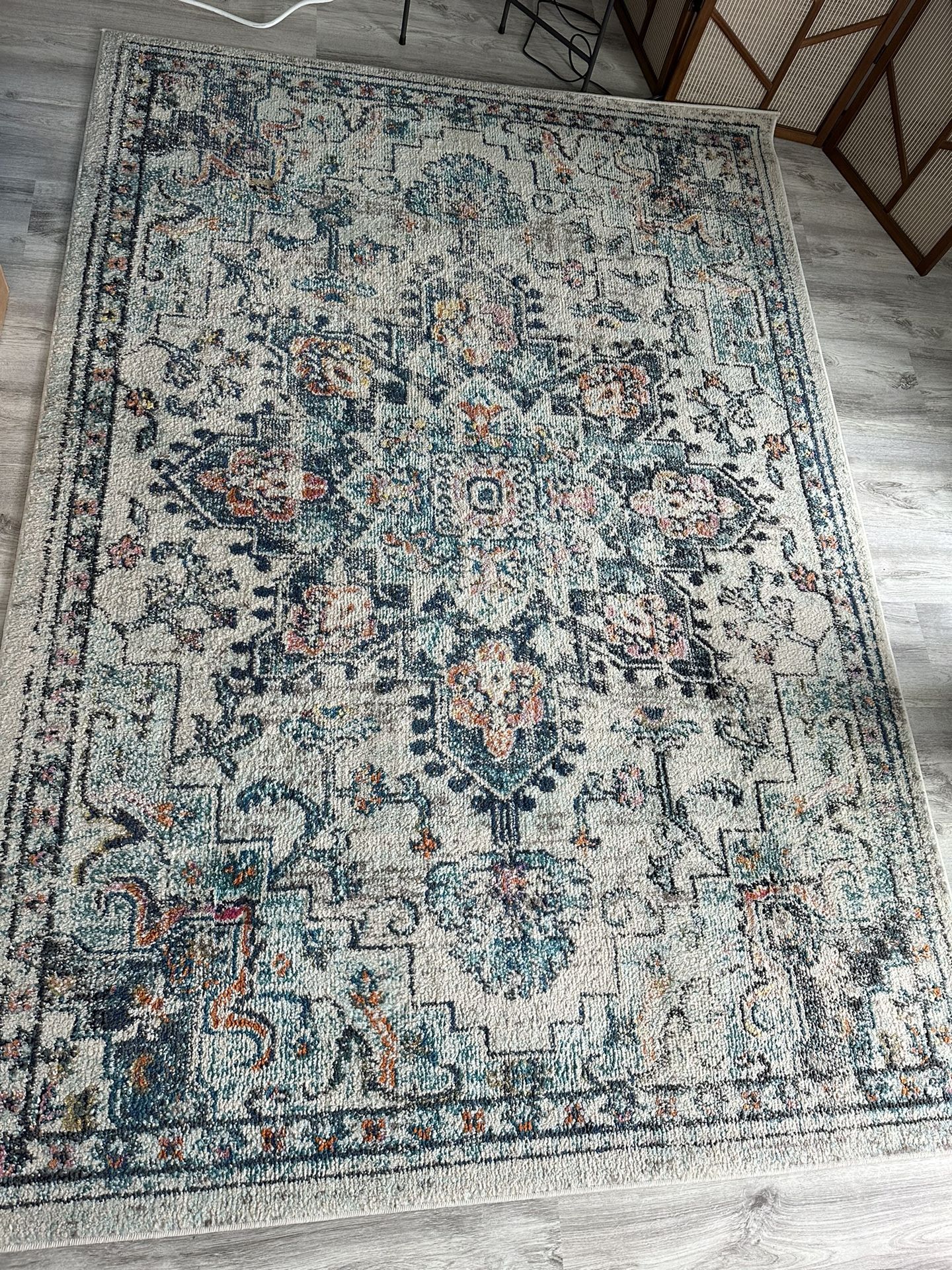 Safvavieh Cream Blue Multi 5x7 Area Rug for Sale in Newport Beach, CA ...