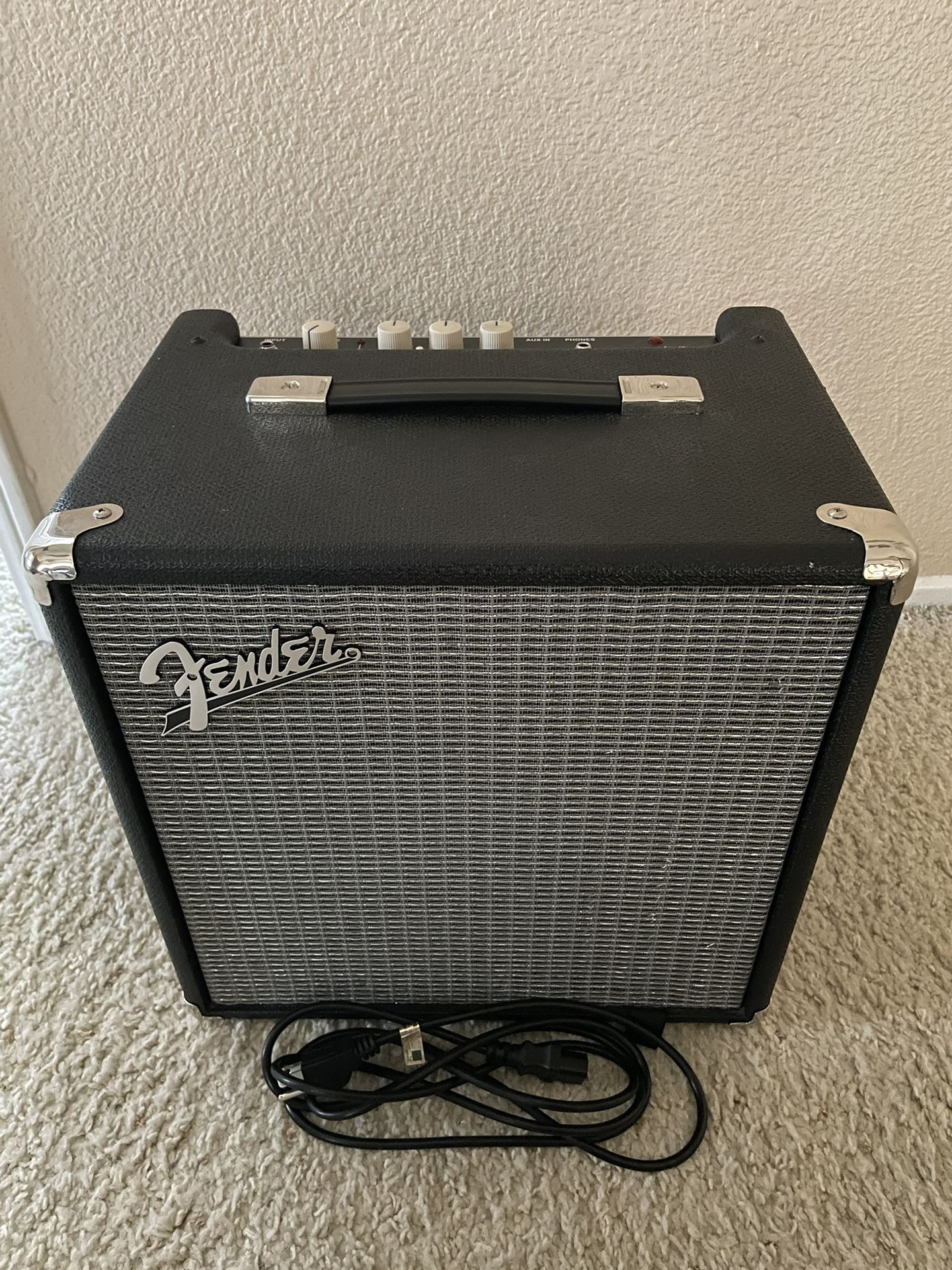 Fender Rumble 25 Bass Amp for Sale in Alta Loma, CA - OfferUp