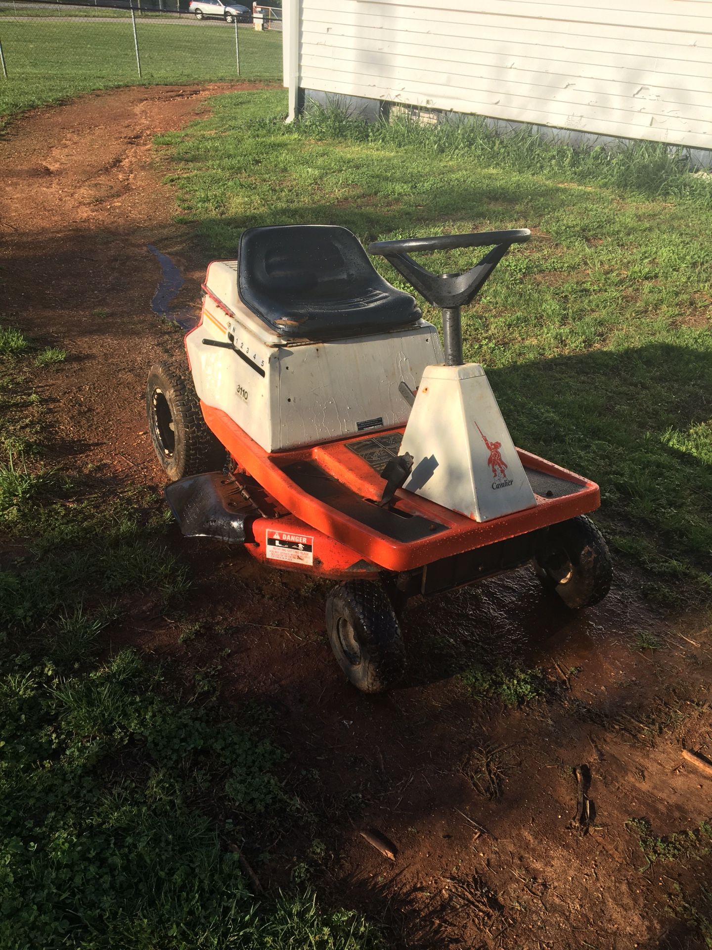 Simplicity cavalier mower for Sale in Friendsville, TN - OfferUp