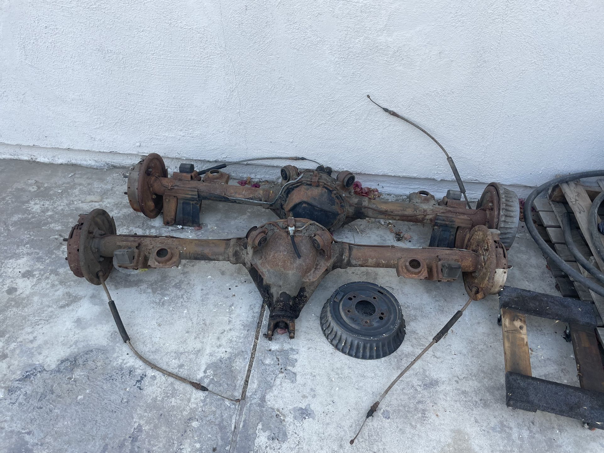 Chevy 12 Bolt Rear End for Sale in Corona, CA - OfferUp