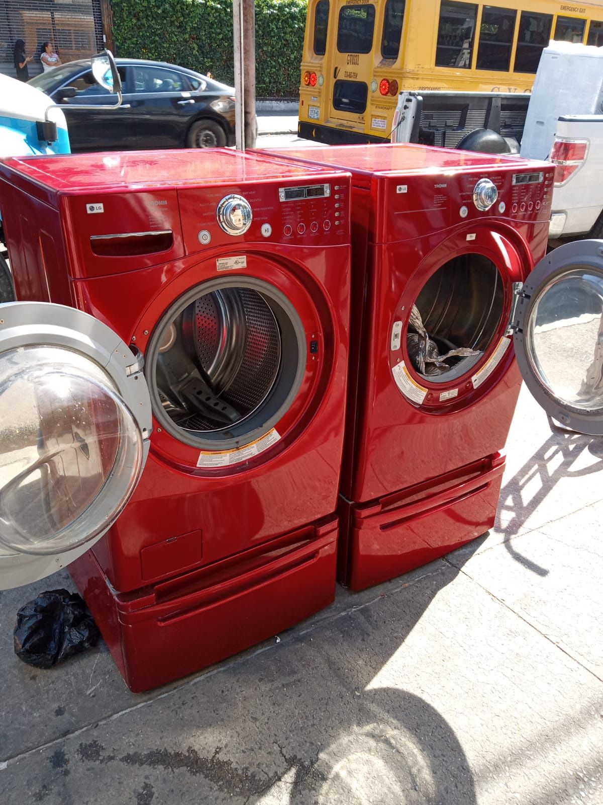 Red Set Washer And Dryer for Sale in Bronx, NY - OfferUp