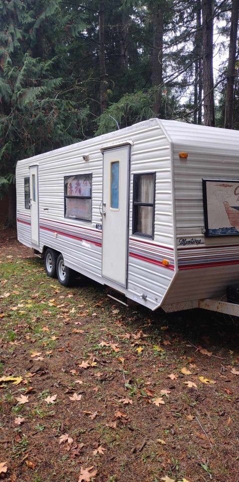 1991 Monterey 26 Foot Travel Trailer for Sale in Tumwater, WA - OfferUp