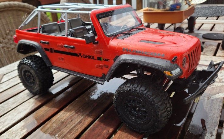 Axial SCX10.3 rtr for Sale in Seattle, WA - OfferUp