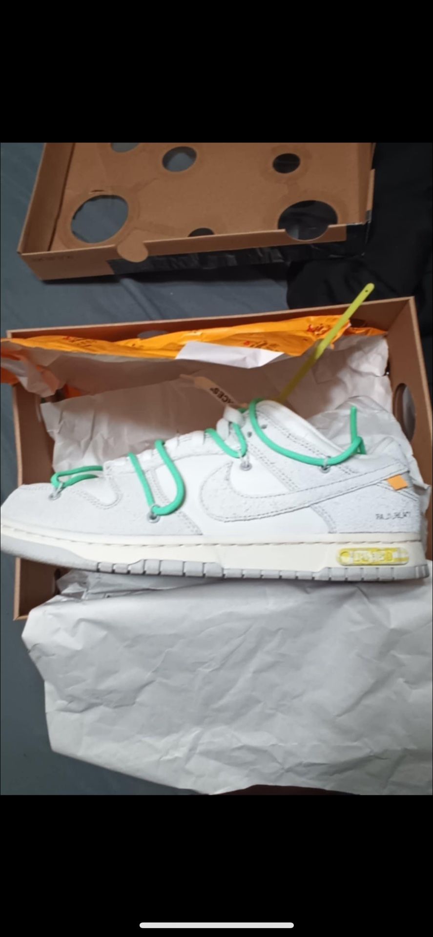 Off White Dunks 14/50 Men’s Size 10 for Sale in Henderson, NV - OfferUp