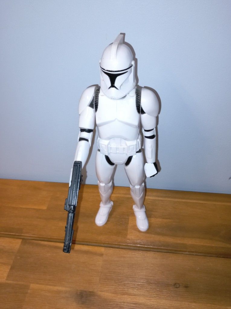 2013 Star Wars CloneTrooper 1 FT Tall Very Good Condition for Sale in ...