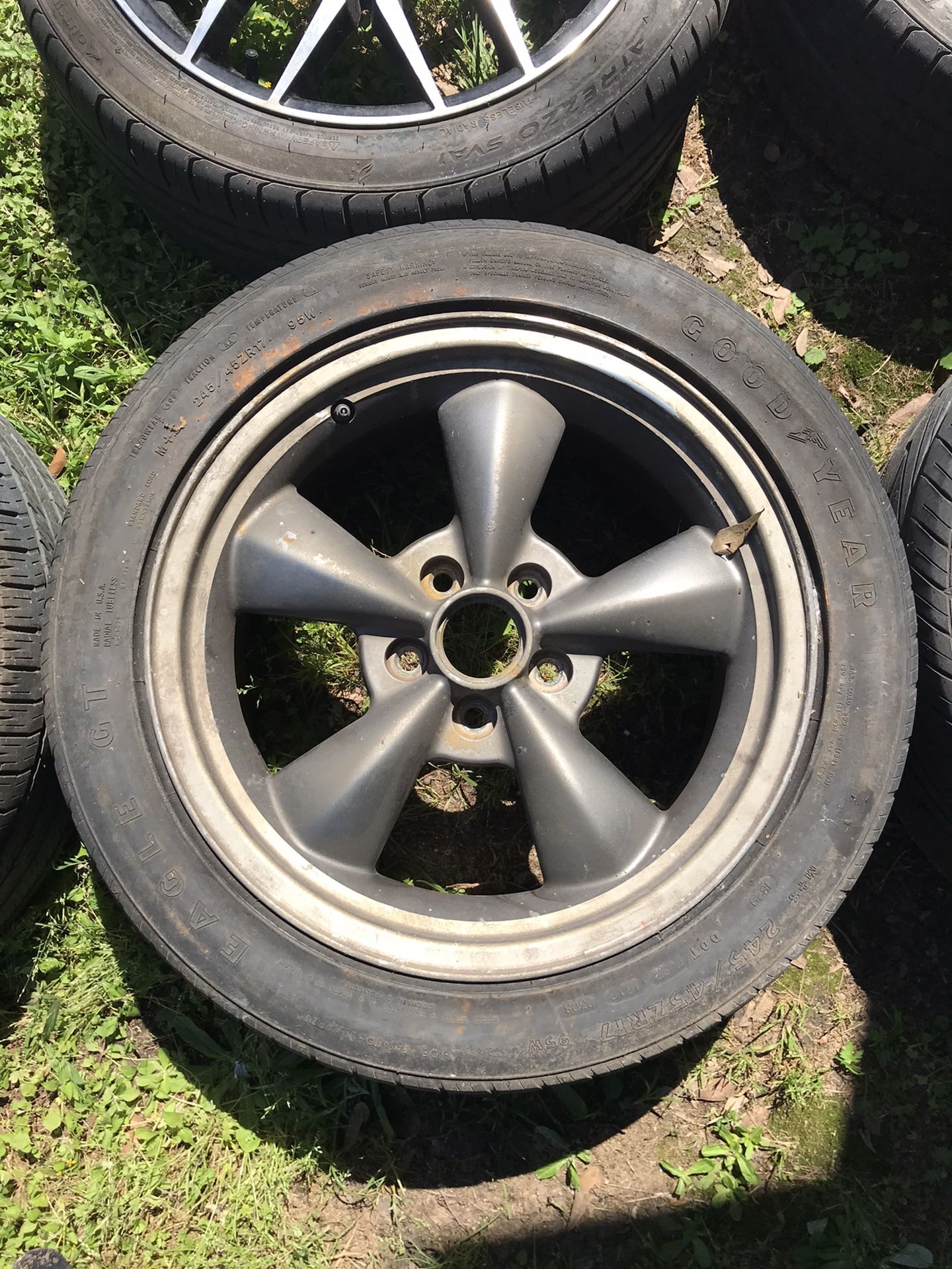 2005 Mustang Gt Wheels OE for Sale in Houston, TX - OfferUp