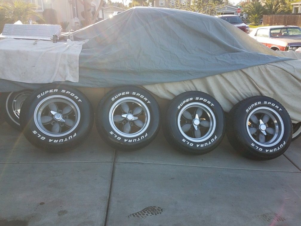 15x7 and 15x8.5 flower mag wheels 5 lug 5x5 Chevy c10 Silverado super ...