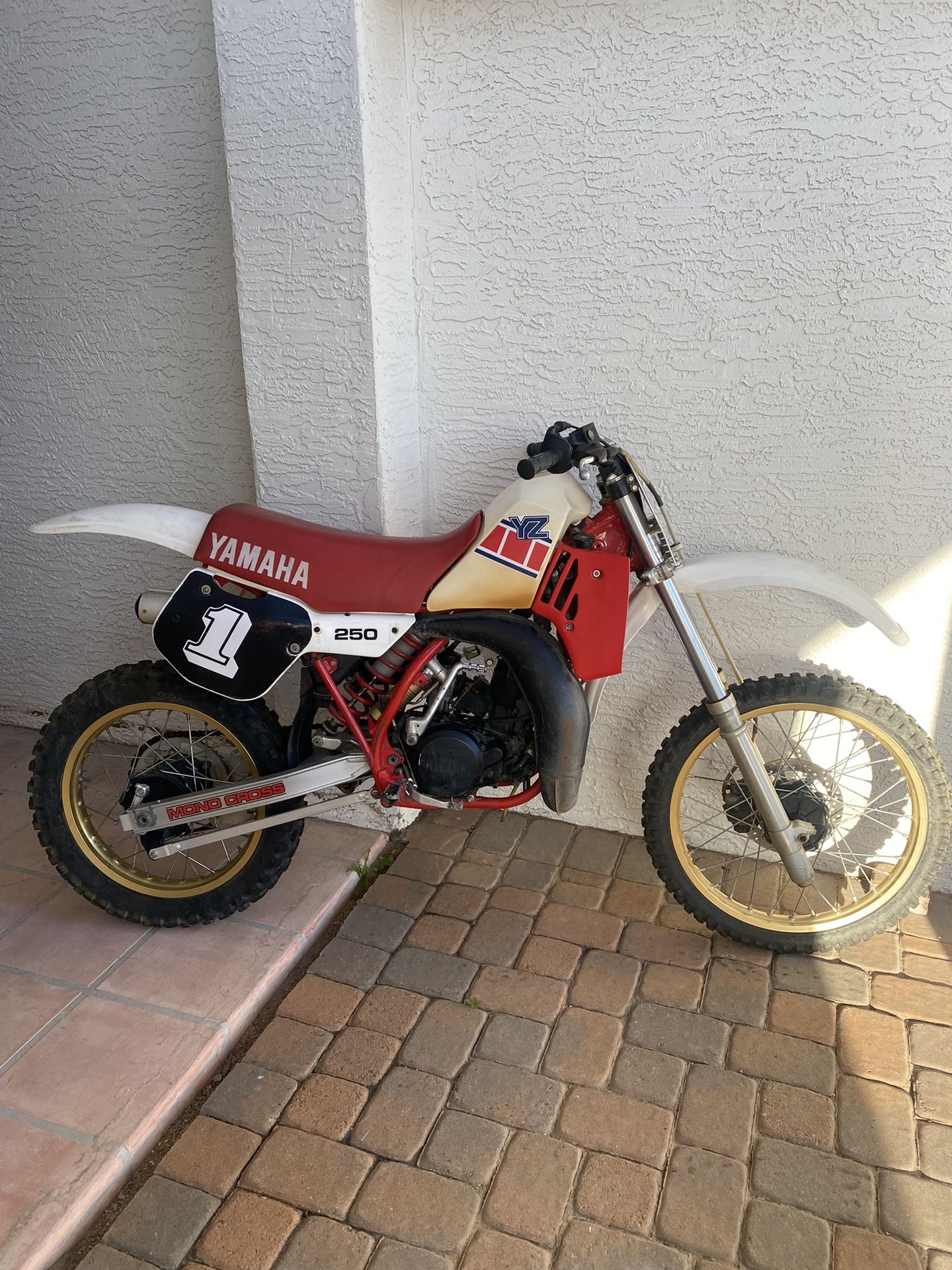 1985 Yamaha YZ250 for Sale in Glendale, AZ - OfferUp