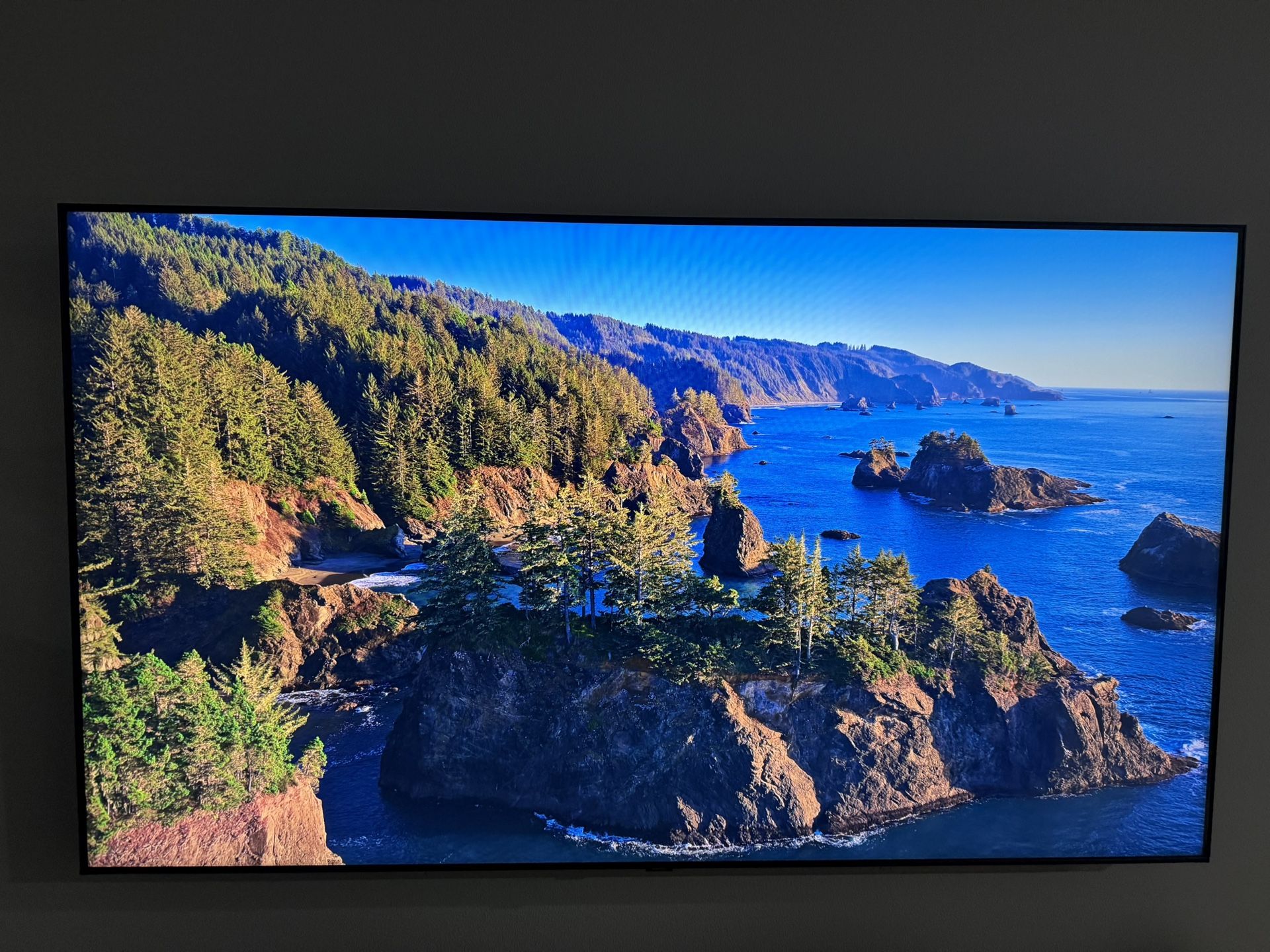 Samsung Q70 Series 82-inch QLED 4K for Sale in Westminster, CA - OfferUp