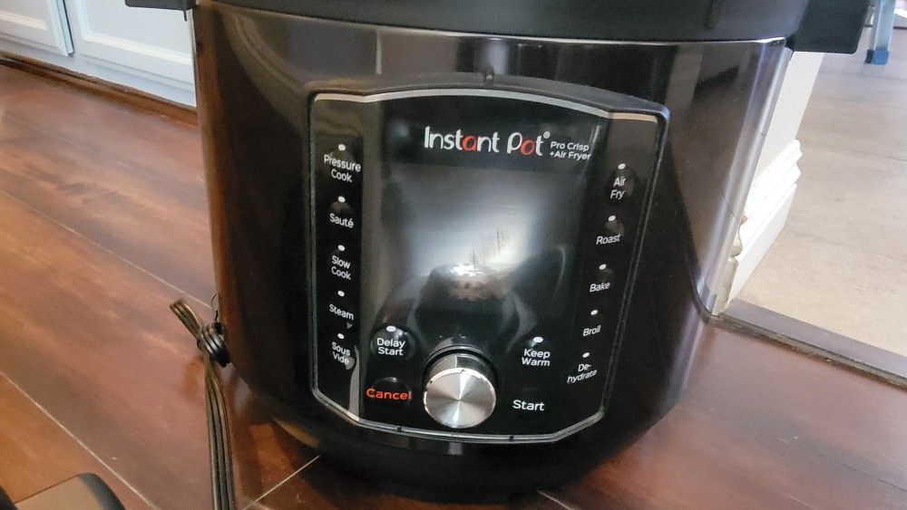 Instant Pot Pro Crisp+ Air Fryer for Sale in Palmdale, CA - OfferUp