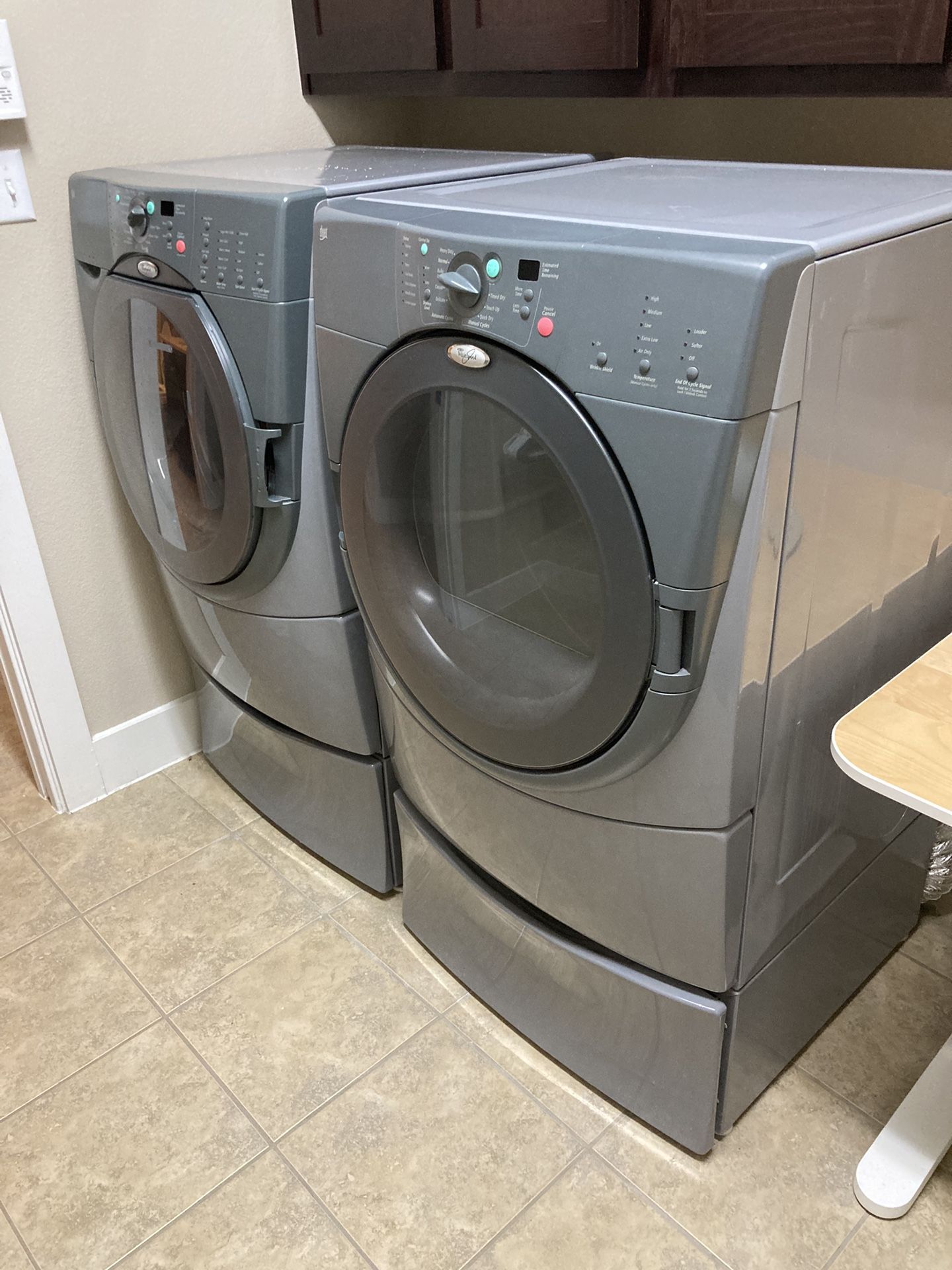 Whirlpool “Duet” Washer/Dryer for Sale in Round Rock, TX - OfferUp