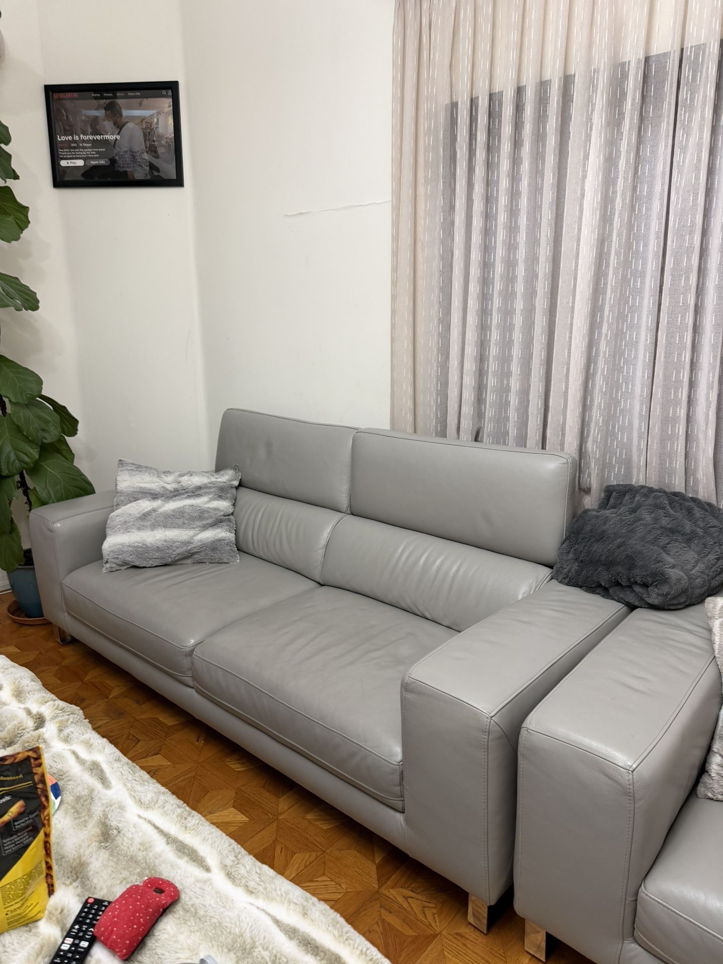Sofa 3 For Large Space for Sale in Los Angeles, CA - OfferUp