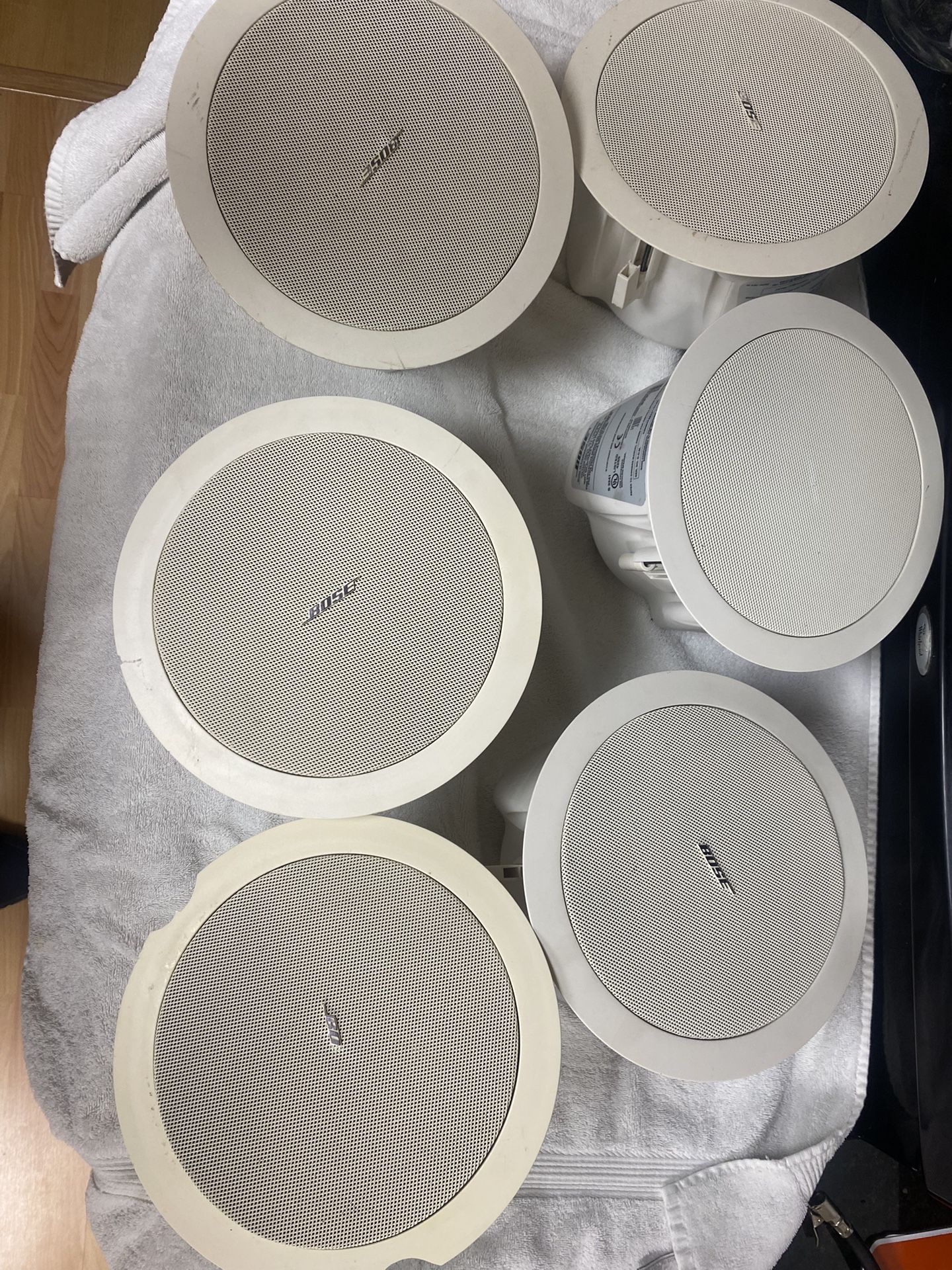 Bose Model 16 Freespace Speakers for Sale in Miami, FL - OfferUp