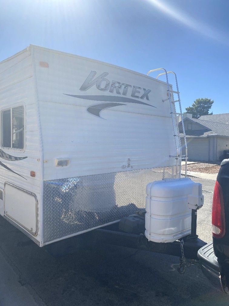 2006 Thor Vortex for Sale in Henderson, NV - OfferUp