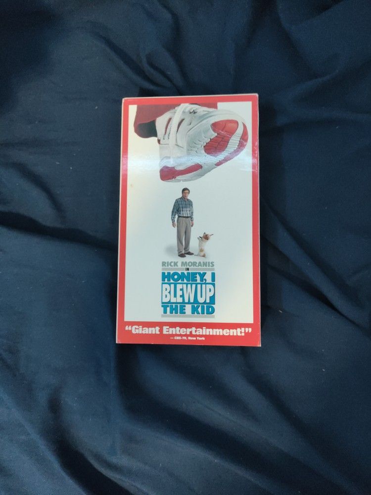 Honey I Blew Up The Kid Vhs