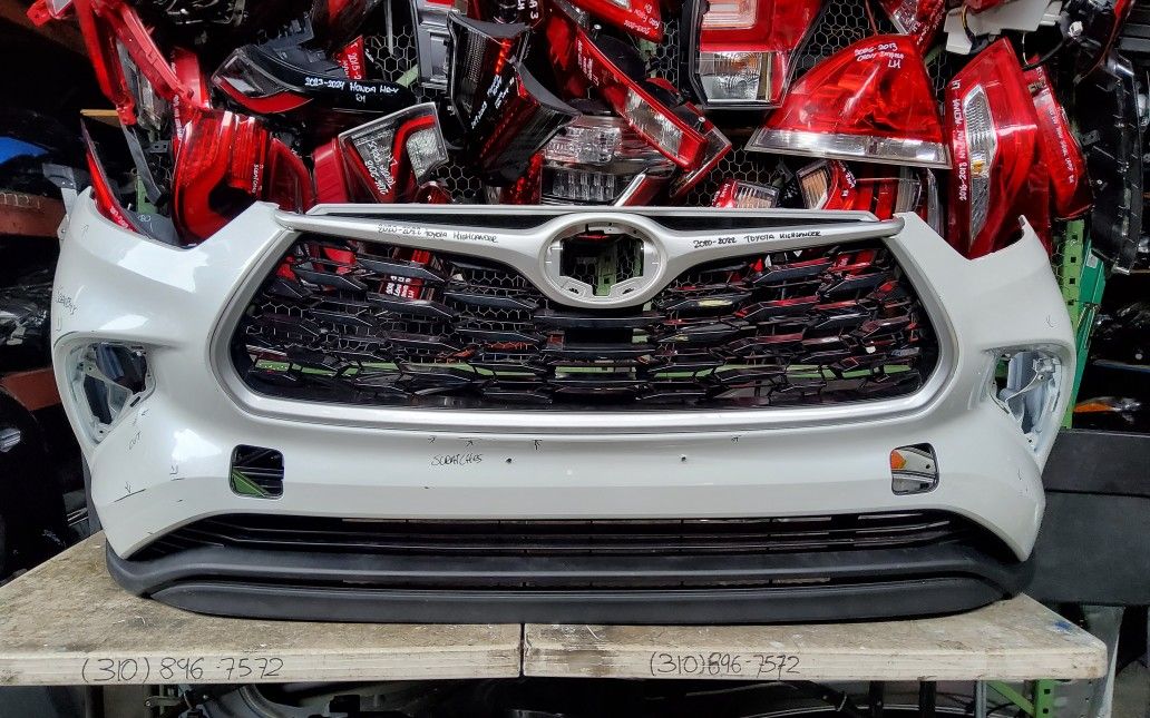 2021 -2022 TOYOTA HIGHLANDER LE/XLE FRONT BUMPER COVER OEM USED for ...