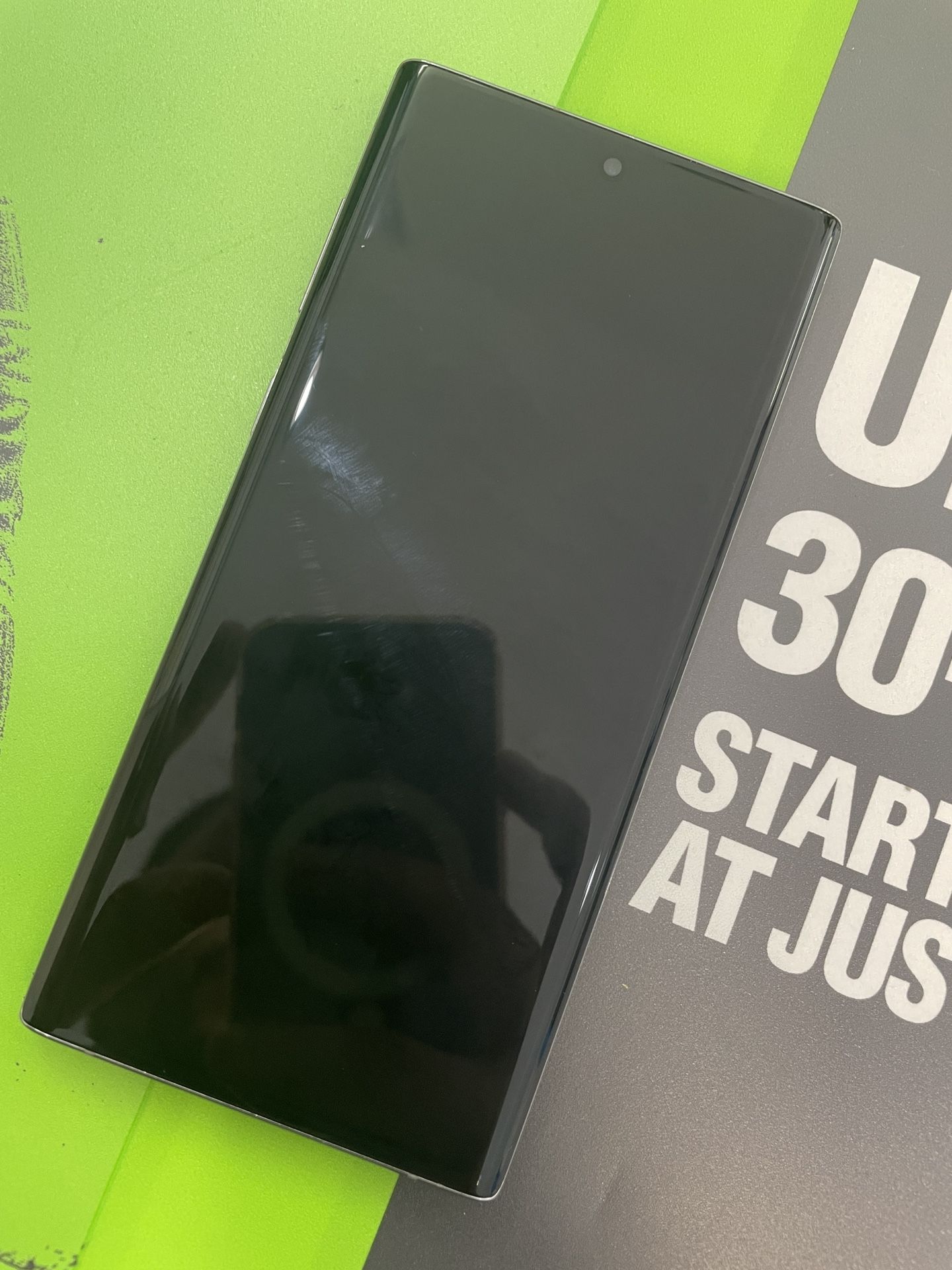 Factory Unlocked Samsung Galaxy Note 10 256 gb, sold with warranty for Sale in Somerville, MA ...