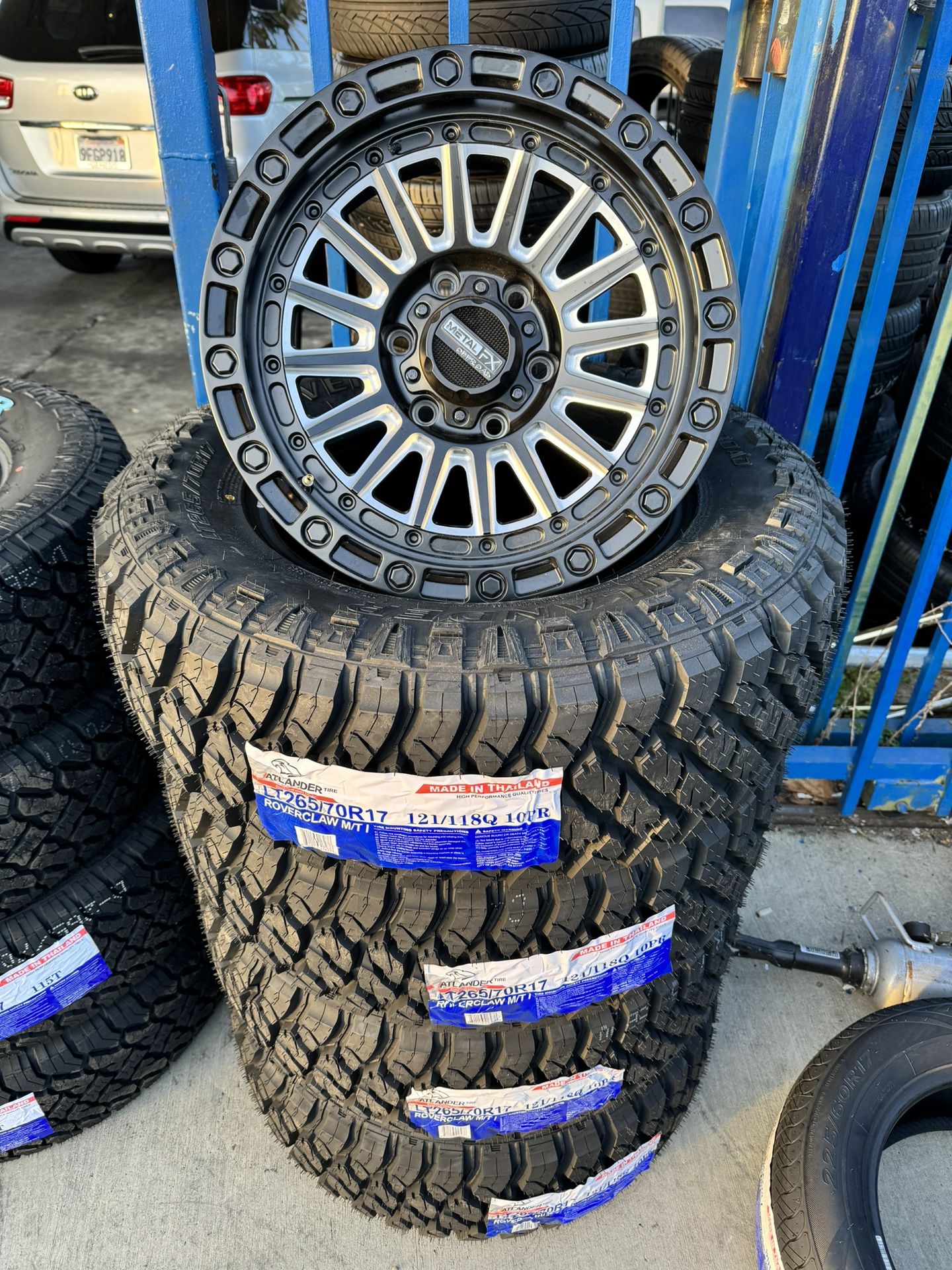 Off Road Wheels And Mud Tires 265/70R17 GMC Toyota Chevy 17 Inch 6x139 ...
