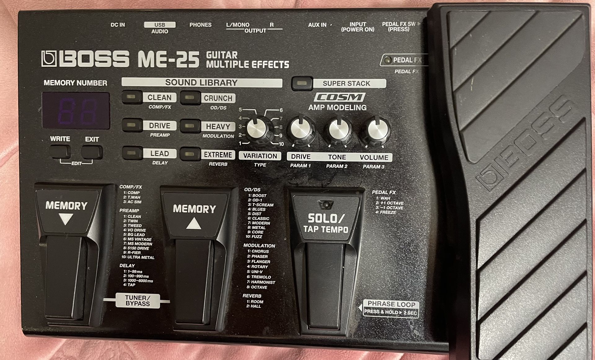 BOSS ME-25 Multi Effects for Sale in Los Angeles, CA - OfferUp