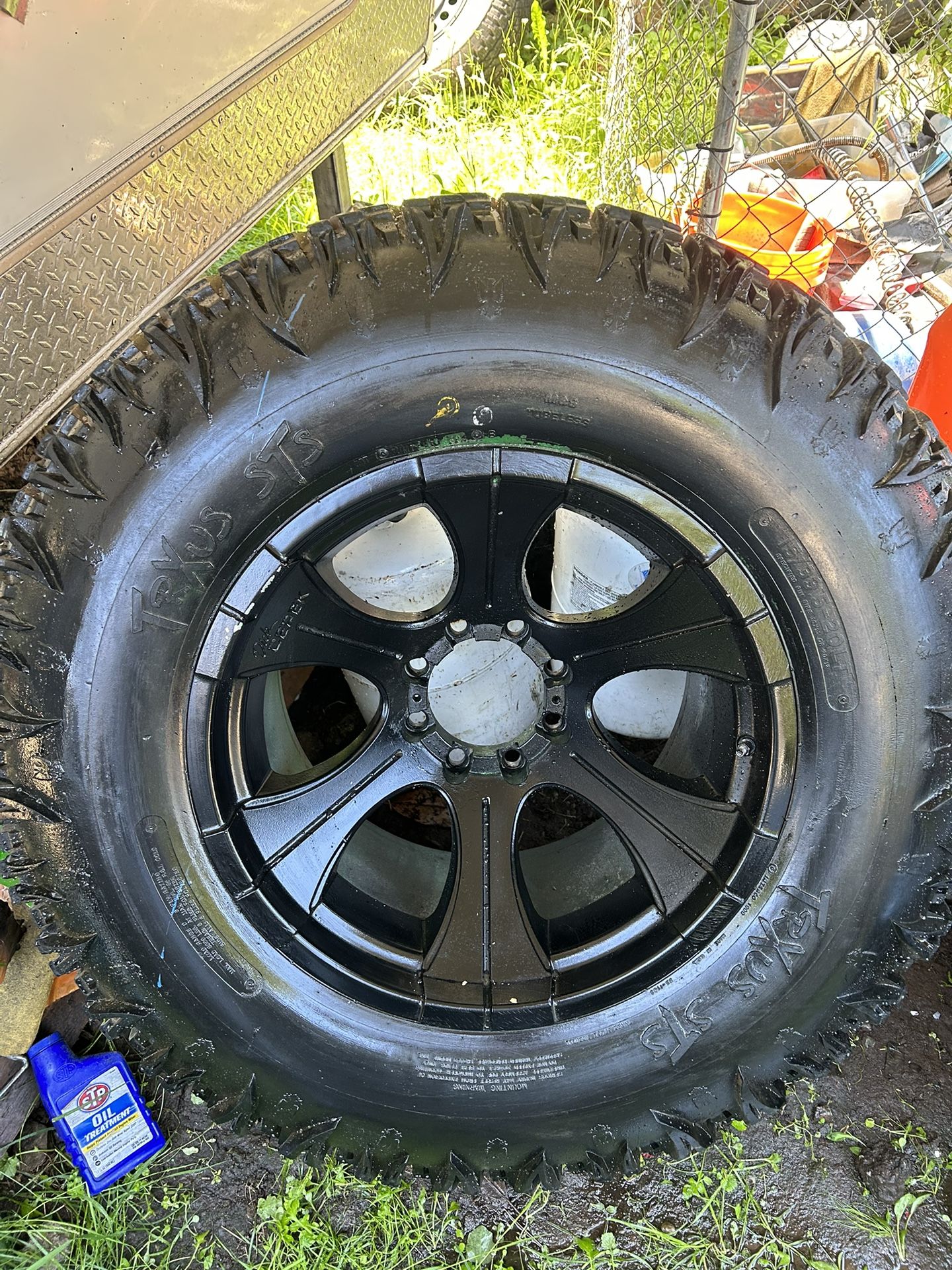 Paid Of TRXUS STS MUD TIRES (bogger Style ) for Sale in Auburn, WA ...