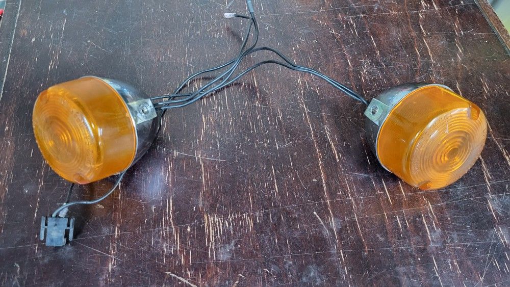 Harley Signal Lamp for Sale in Burlington, MA - OfferUp