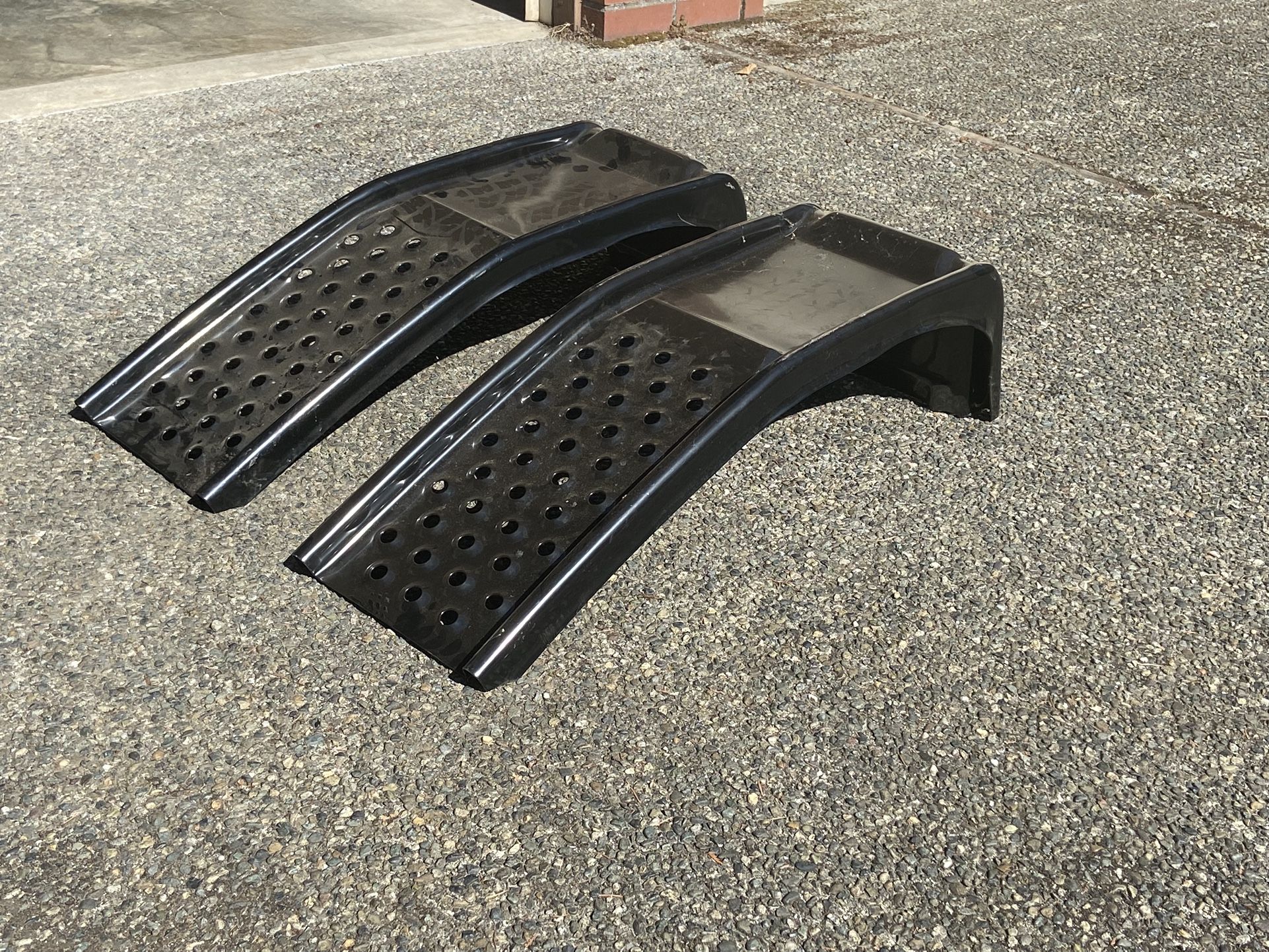 1 Ton Steel Car Ramps for Sale in Kirkland, WA - OfferUp