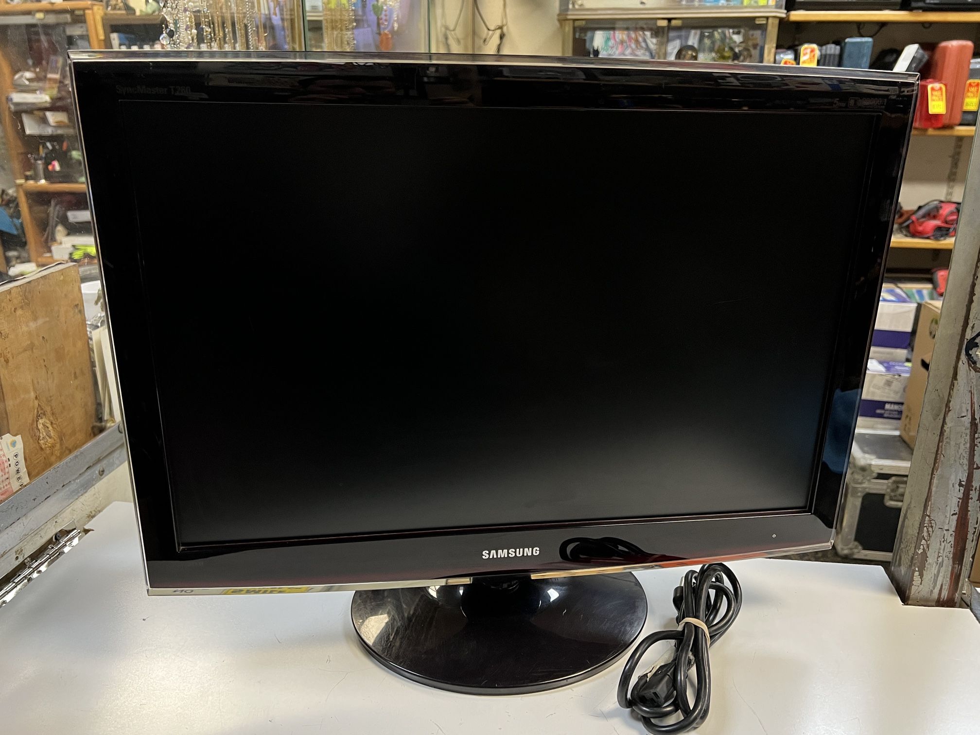 Samsung SyncMaster T260 26” HDMI Widescreen Monitor for Sale in Los ...