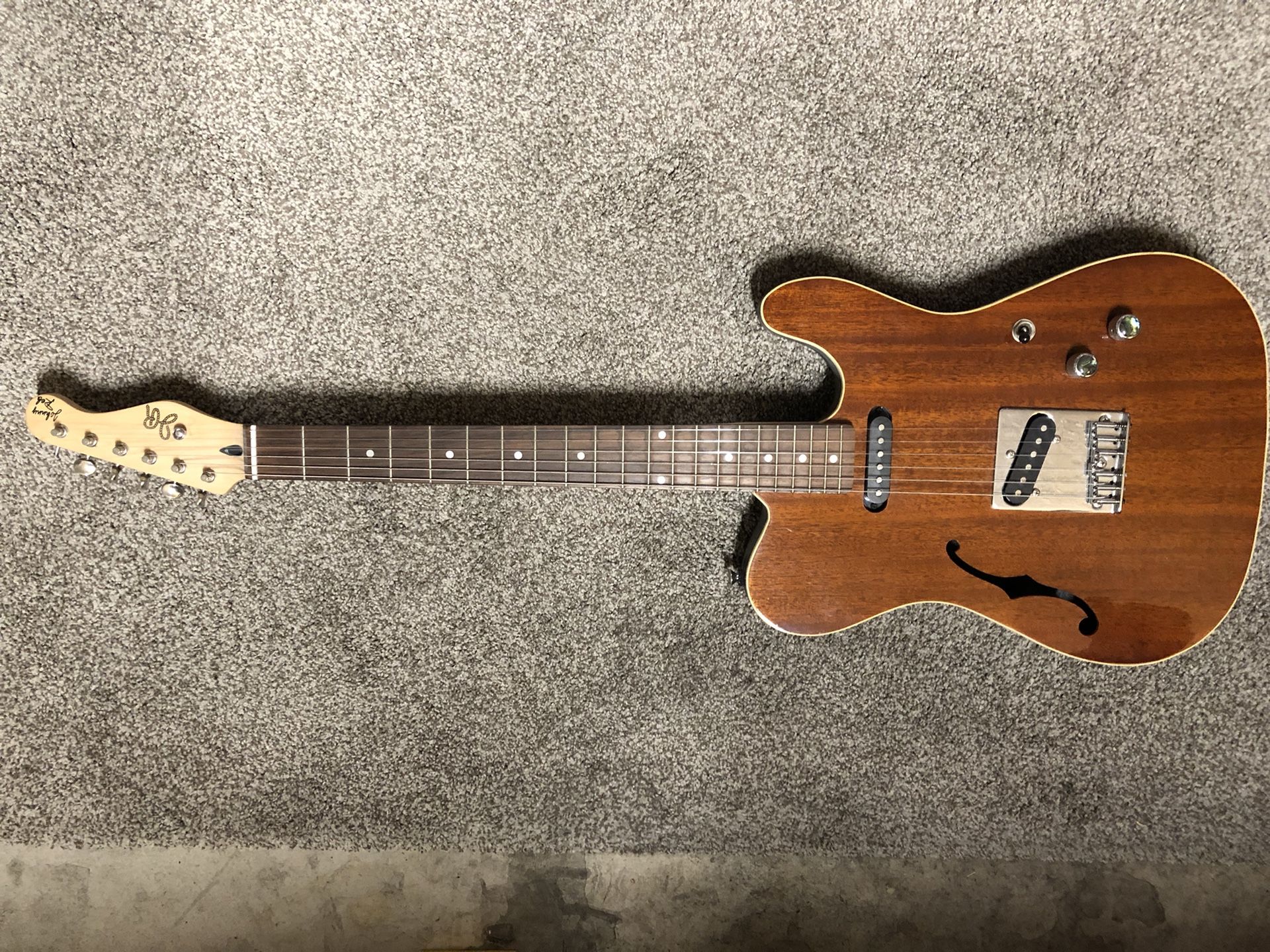 Johnny Reb Electric Guitar for Sale in Las Vegas, NV - OfferUp