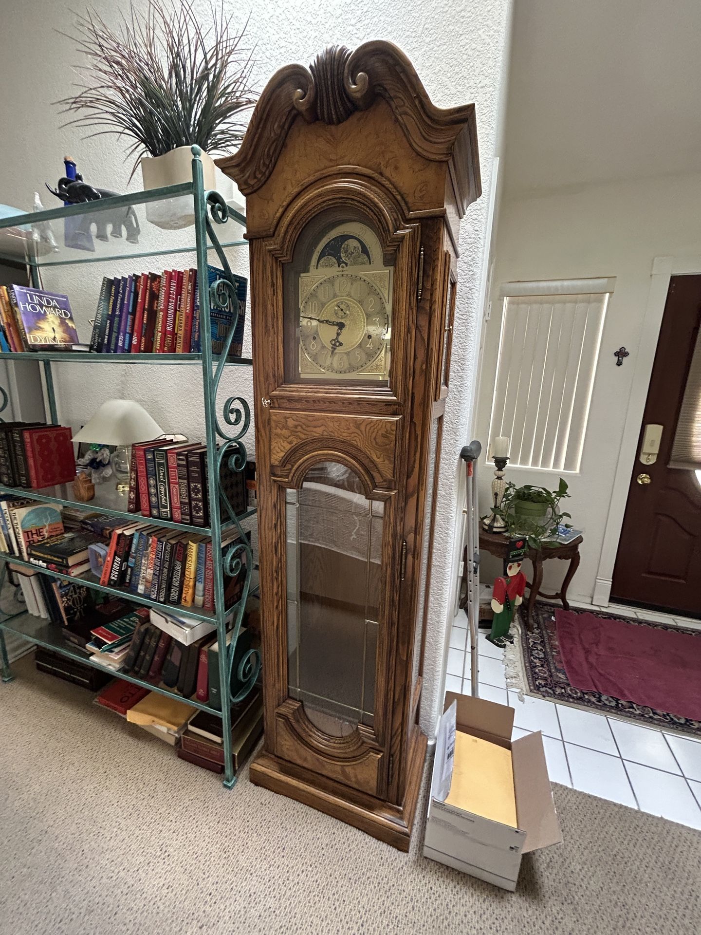 Grand Father Clock for Sale in Henderson, NV - OfferUp