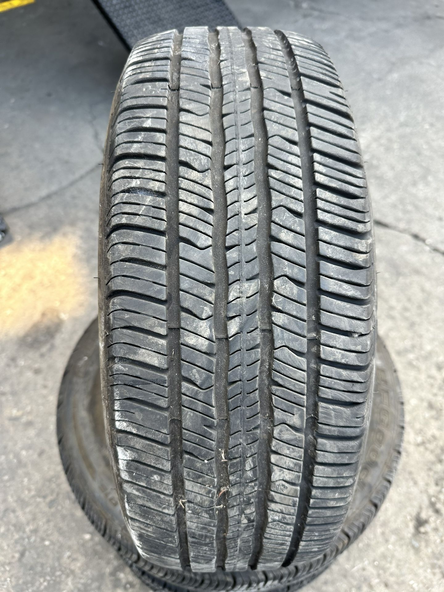 TAKE-OFF TIRES 195/60/15 BFGOODRICH ADVANTAGE CONTROL for Sale in Los ...